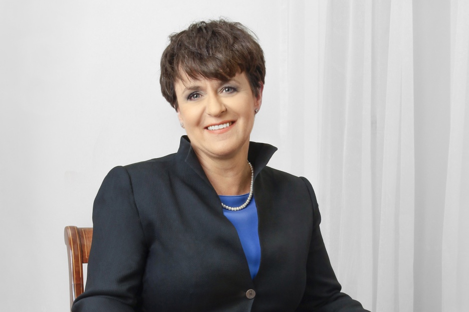 Kluzik-Rostkowska: PiS dewastuje edukację, będzie wniosek o odwołanie ...